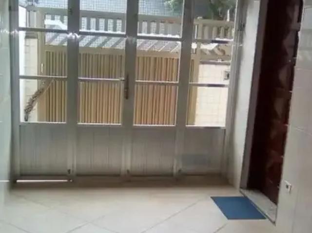Casa / Sobrado para Venda em São Vicente/SP Centro 3 Quartos