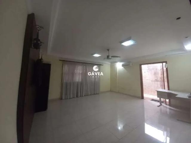 Casa / Sobrado para Venda em São Vicente/SP Centro 3 Quartos