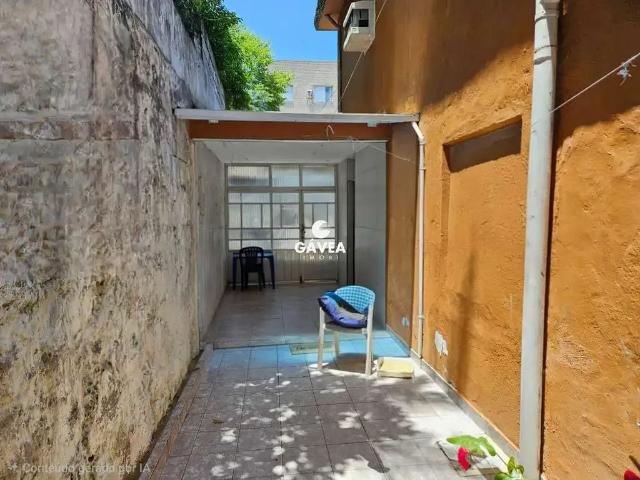 Casa / Sobrado para Venda em São Vicente/SP Centro 3 Quartos