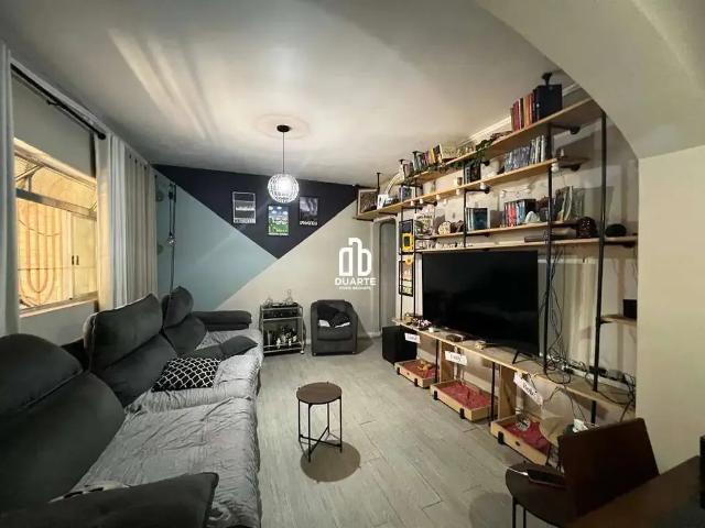 Casa / Sobrado para Venda em São Vicente/SP Centro 3 Quartos