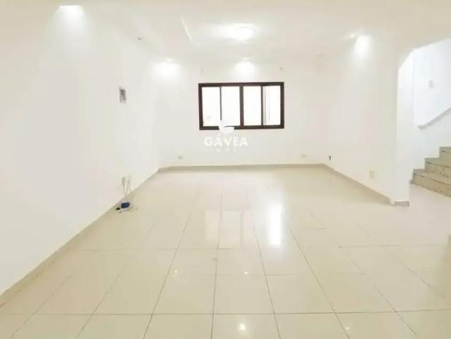 Casa / Sobrado para Venda em São Vicente/SP Centro 3 Quartos