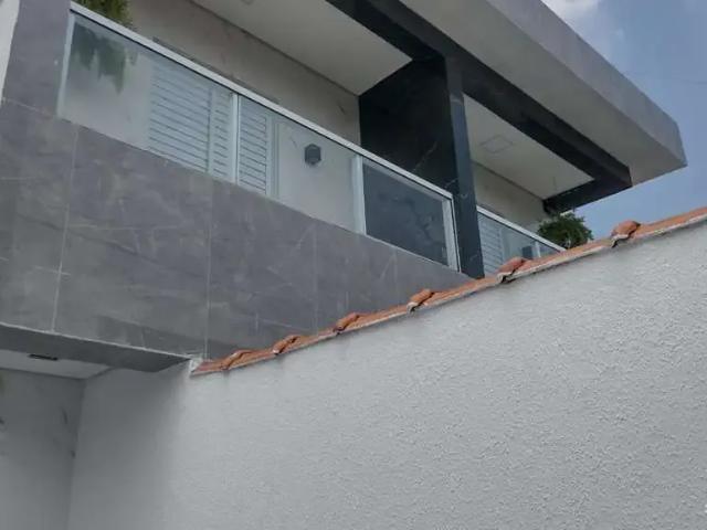 Casa / Sobrado para Venda em São Vicente/SP Cidade Naútica 3 Quartos