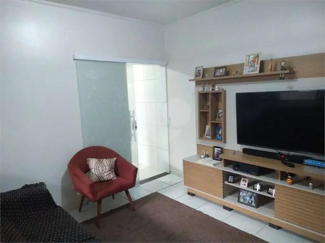 Casa / Sobrado para Venda em São Vicente/SP Cidade Naútica 3 Quartos