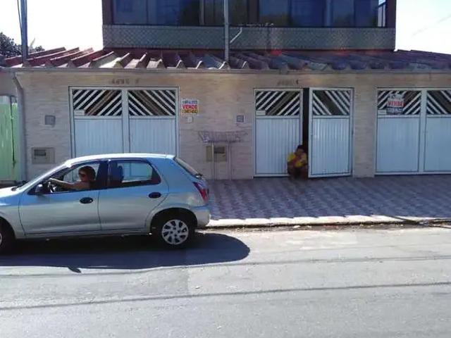 Casa / Sobrado para Venda em São Vicente/SP Cidade Naútica 4 Quartos