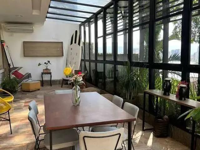 Casa / Sobrado para Venda em São Vicente/SP Ilha Porchat 6 Quartos