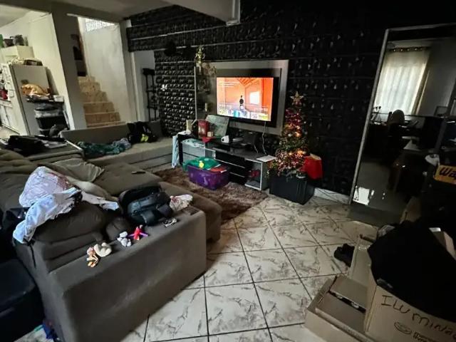 Casa / Sobrado para Venda em São Vicente/SP Japuí 10 Quartos