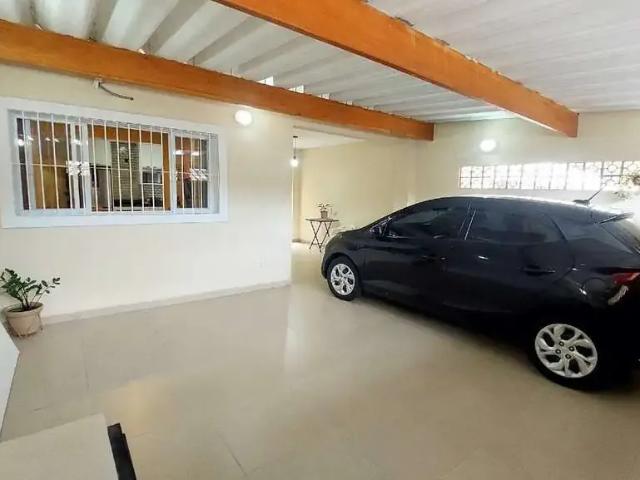 Casa / Sobrado para Venda em São Vicente/SP Jardim Independência 2 Quartos