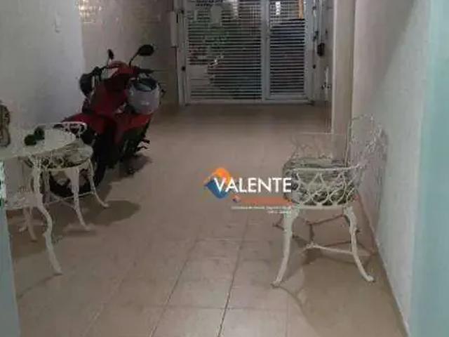 Casa / Sobrado para Venda em São Vicente/SP Jardim Independência 3 Quartos