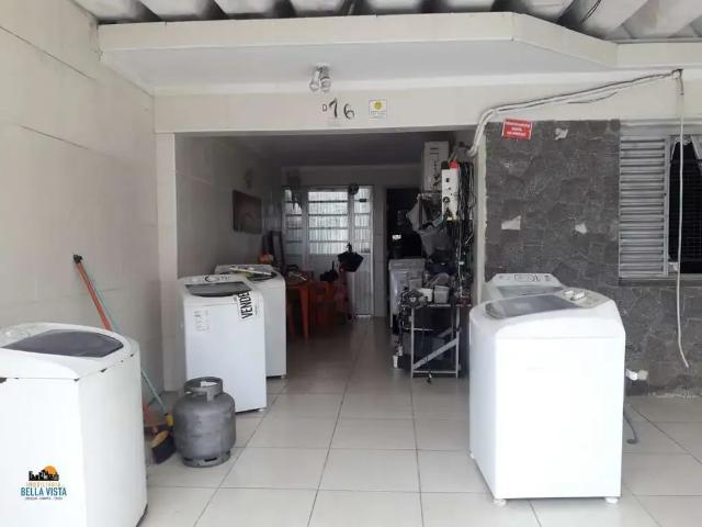 Casa / Sobrado para Venda em São Vicente/SP Jardim Independência 4 Quartos