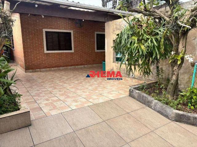 Casa / Sobrado para Venda em São Vicente/SP Parque Bitaru 3 Quartos