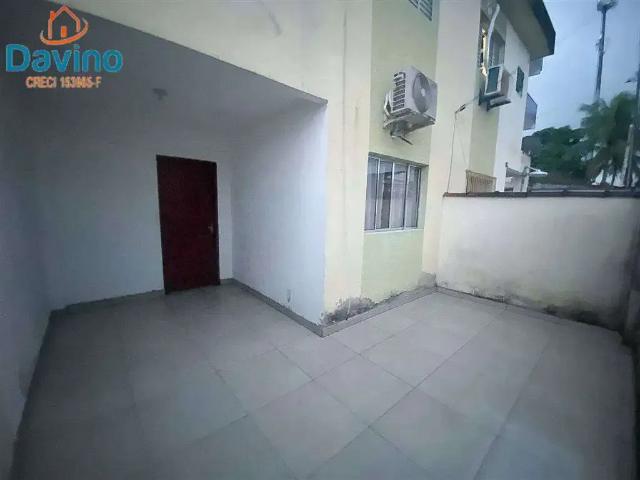 Casa / Sobrado para Venda em São Vicente/SP Parque Continental 2 Quartos