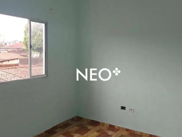 Casa / Sobrado para Venda em São Vicente/SP Parque das Bandeiras 3 Quartos