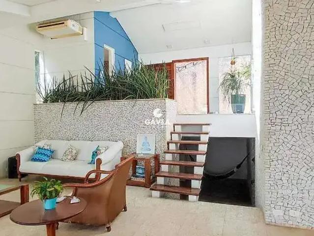 Casa / Sobrado para Venda em São Vicente/SP Parque Prainha 3 Quartos