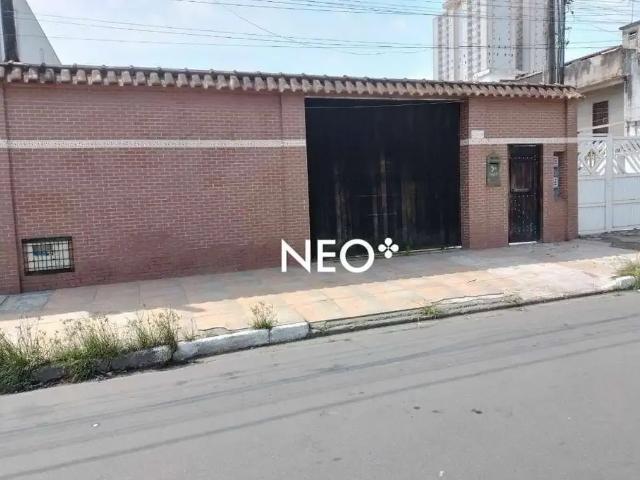 Casa / Sobrado para Venda em São Vicente/SP Parque São Vicente 3 Quartos