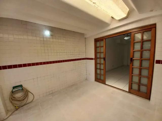 Casa / Sobrado para Venda em São Vicente/SP Parque São Vicente 3 Quartos