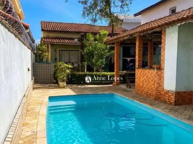 Casa / Sobrado para Venda em São Vicente/SP Vila Cascatinha 4 Quartos