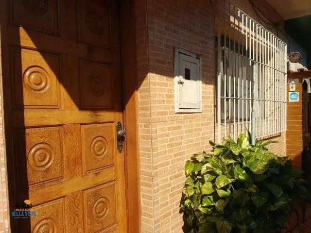 Casa / Sobrado para Venda em São Vicente/SP Vila Cascatinha 2 Quartos