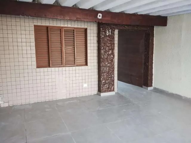 Casa / Sobrado para Venda em São Vicente/SP Vila Cascatinha 2 Quartos