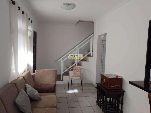 Casa / Sobrado para Venda em São Vicente/SP Vila Cascatinha 2 Quartos