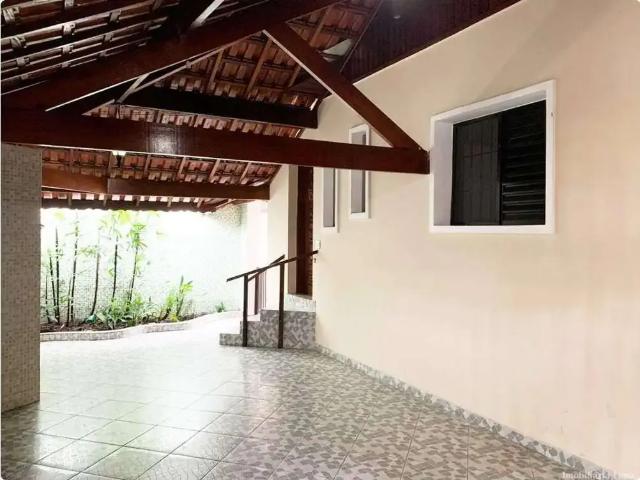Casa / Sobrado para Venda em São Vicente/SP Vila Cascatinha 3 Quartos