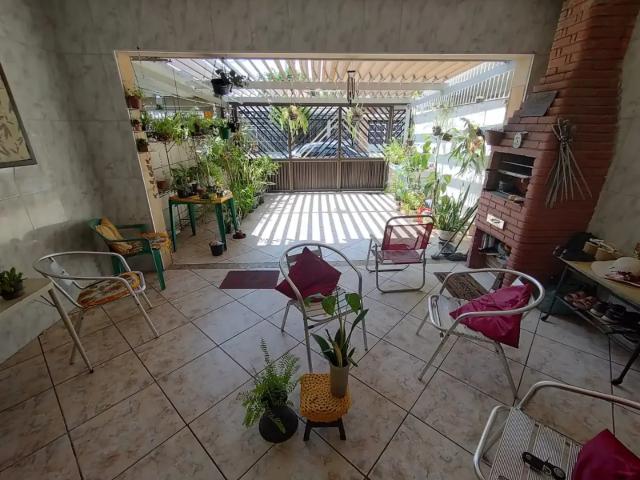 Casa / Sobrado para Venda em São Vicente/SP Vila Cascatinha 3 Quartos