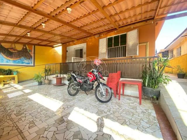 Casa / Sobrado para Venda em São Vicente/SP Vila Mateo Bei 3 Quartos