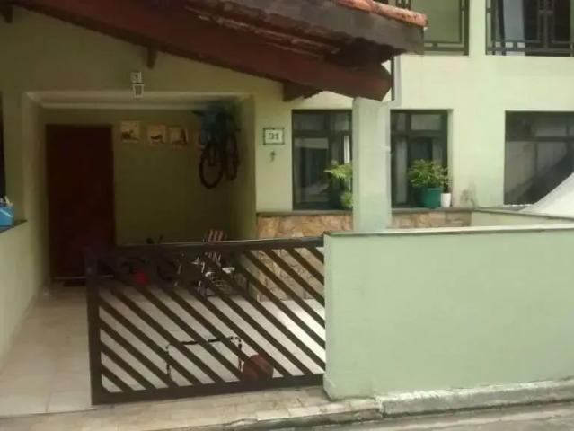 Casa / Sobrado para Venda em São Vicente/SP Vila São Jorge 3 Quartos
