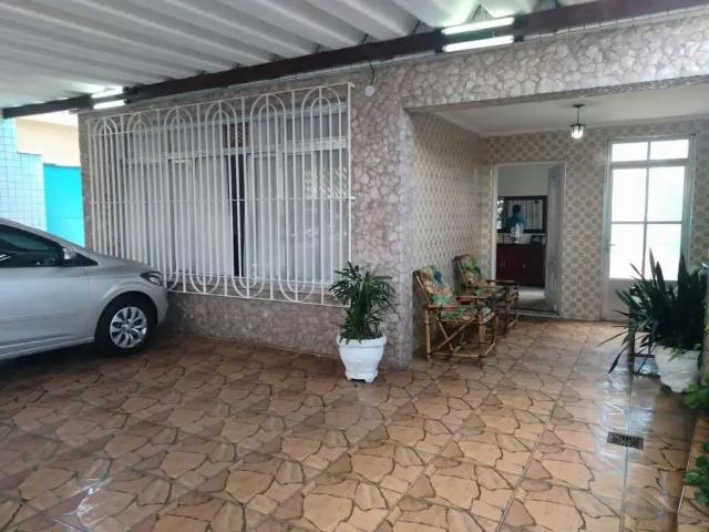 Casa / Sobrado para Venda em São Vicente/SP Vila São Jorge 4 Quartos