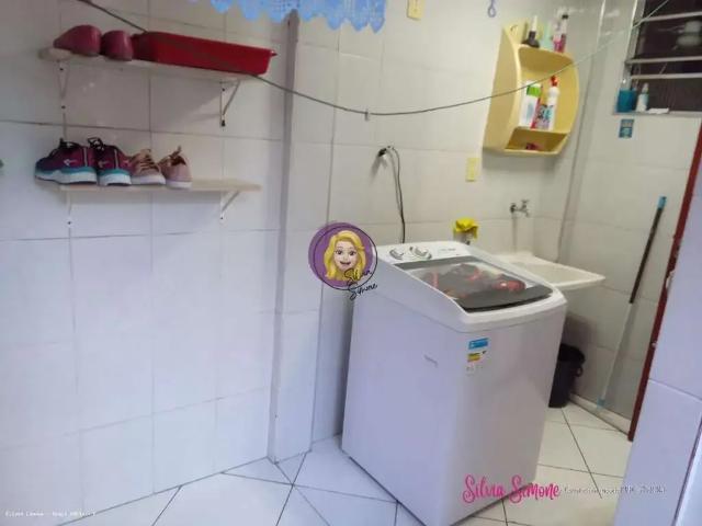 Casa / Sobrado para Venda em São Vicente/SP Vila Voturua 2 Quartos