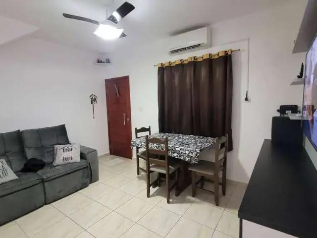 Casa / Sobrado para Venda em São Vicente/SP Vila Voturua 2 Quartos