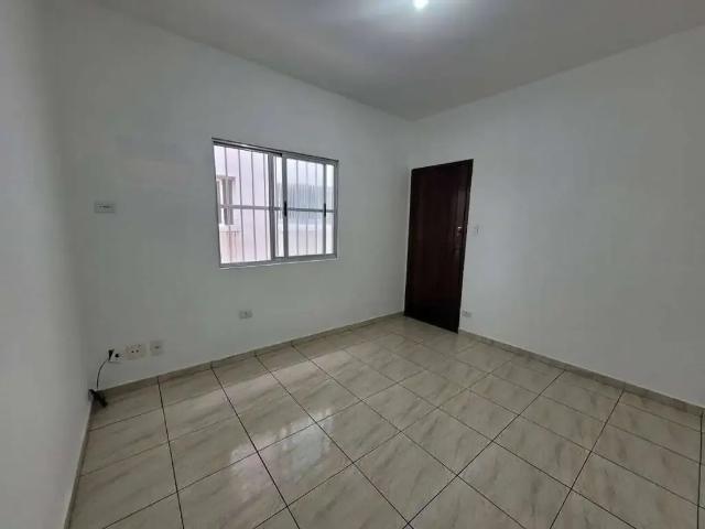 Casa / Sobrado para Venda em São Vicente/SP Vila Voturua 2 Quartos
