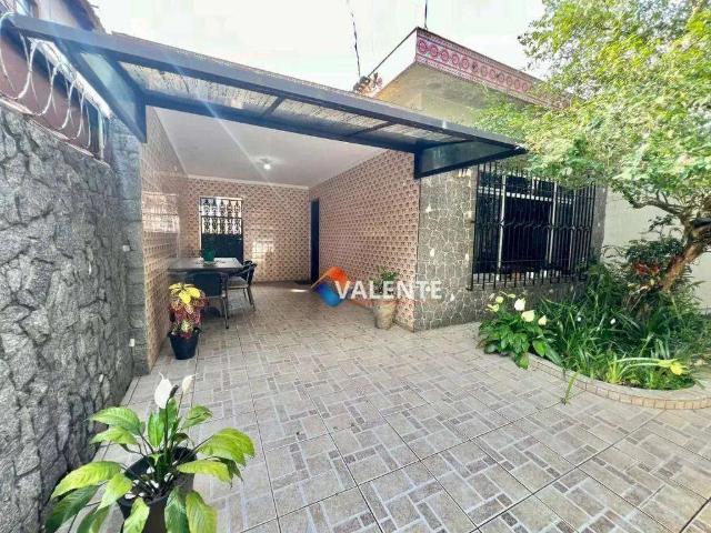 Casa / Sobrado para Venda em São Vicente/SP Vila Valença 4 Quartos