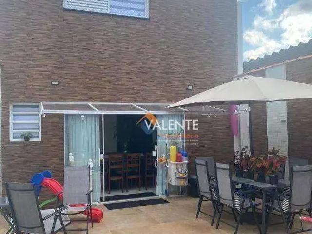 Casa / Sobrado para Venda em São Vicente/SP Vila Valença 4 Quartos