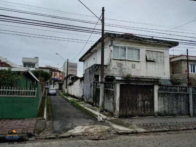 Casa / Sobrado para Venda em São Vicente/SP Vila Valença 4 Quartos