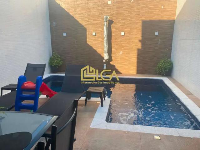 Casa / Sobrado para Venda em São Vicente/SP Vila Valença 4 Quartos