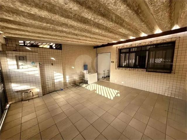 Casa / Sobrado para Venda em São Vicente/SP Vila Valença 2 Quartos