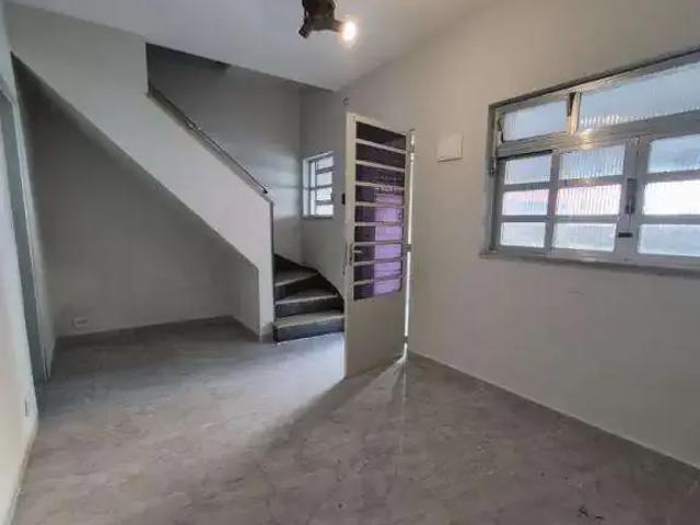 Casa / Sobrado para Venda em São Vicente/SP Vila Valença 2 Quartos