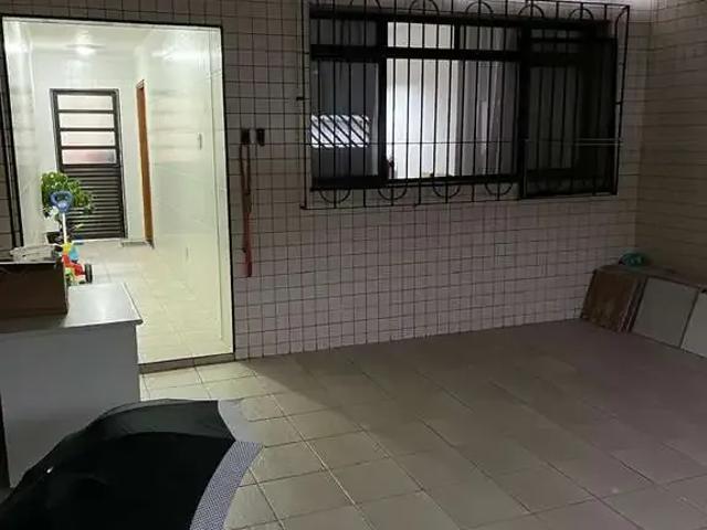 Casa / Sobrado para Venda em São Vicente/SP Vila Valença 2 Quartos