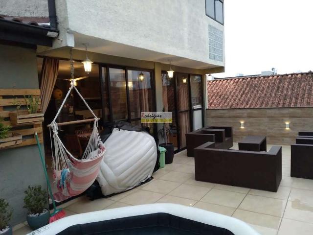 Casa / Sobrado para Venda em São Vicente/SP Vila Valença 3 Quartos
