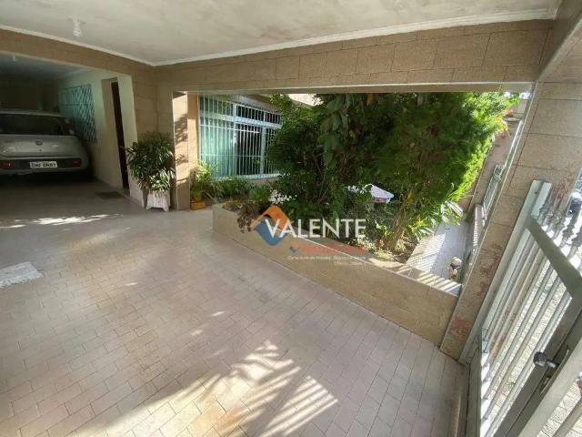 Casa / Sobrado para Venda em São Vicente/SP Vila Valença 5 Quartos
