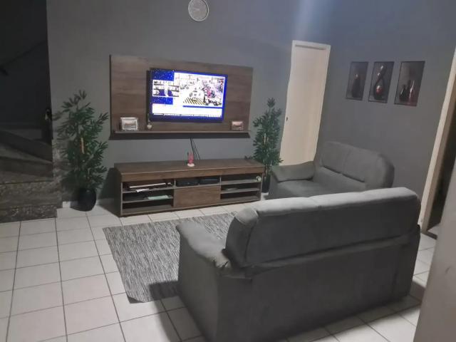 Casa / Sobrado para Venda em São Vicente/SP Vila Valença 3 Quartos