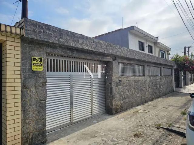 Casa / Sobrado para Venda em São Vicente/SP Vila Valença 3 Quartos