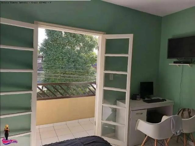 Casa / Sobrado para Venda em São Vicente/SP Vila Valença 3 Quartos