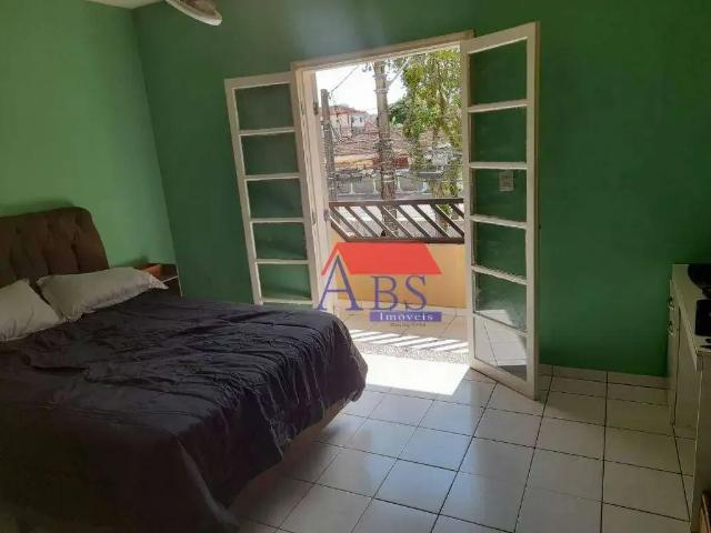 Casa / Sobrado para Venda em São Vicente/SP Vila Valença 3 Quartos