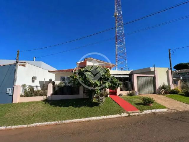 Casa / Sobrado para Venda em Santa Tereza do Oeste/PR Pontal da Natureza 3 Quartos