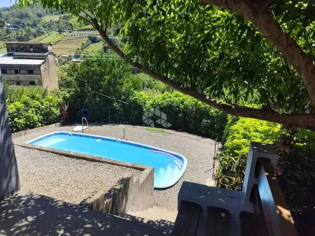 Casa / Sobrado para Venda em Santa Tereza/RS Zona Rural 3 Quartos