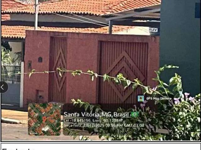 Casa / Sobrado para Venda em Santa Vitória/MG Centro 1 Quartos