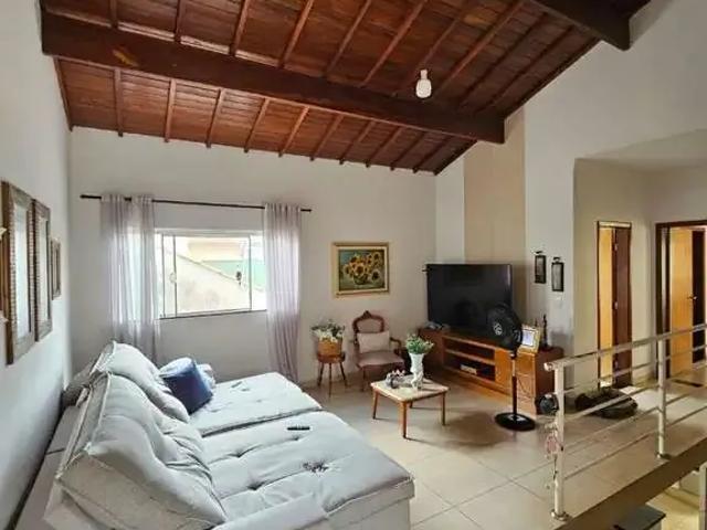 Casa / Sobrado para Venda em Santa Bárbara D'Oeste/SP Centro 4 Quartos