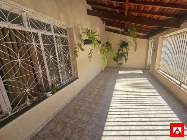 Casa / Sobrado para Venda em Santa Bárbara D'Oeste/SP Centro 3 Quartos