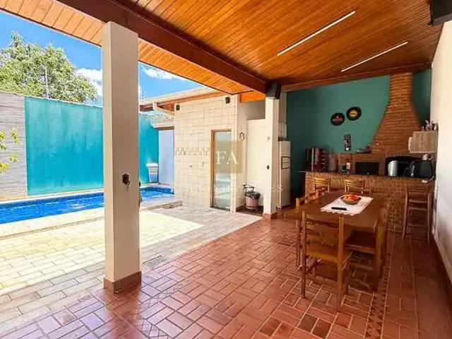 Casa / Sobrado para Venda em Santa Bárbara D'Oeste/SP Jardim Conceição 4 Quartos